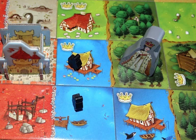 Queendomino (2017) - Jeu de société - Tric Trac